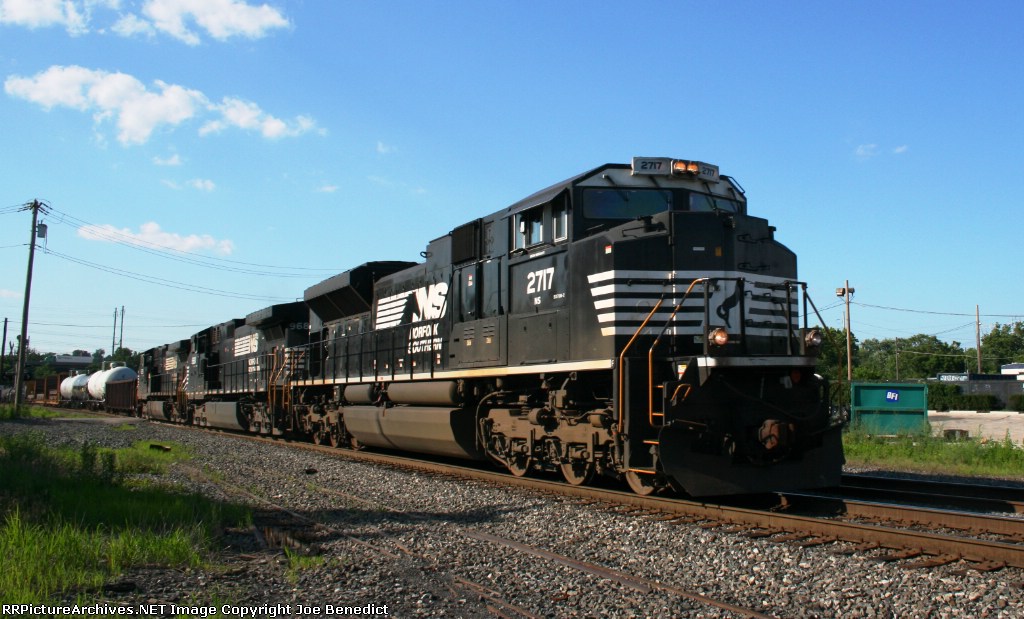 NS 2717